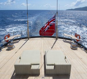 RED DRAGON Yacht Charter Details, Alloy Yachts | CHARTERWORLD Luxury ...
