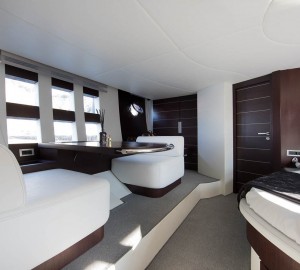 ZEUS Yacht Charter Details, Azimut | CHARTERWORLD Luxury Superyachts