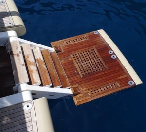 Swim Platform Image Gallery – Luxury Yacht Browser | by CHARTERWORLD ...