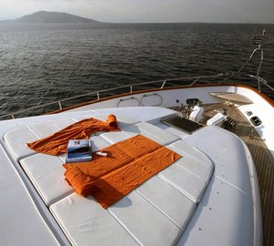 Forepeak Image Gallery – Luxury Yacht Browser | by CHARTERWORLD ...