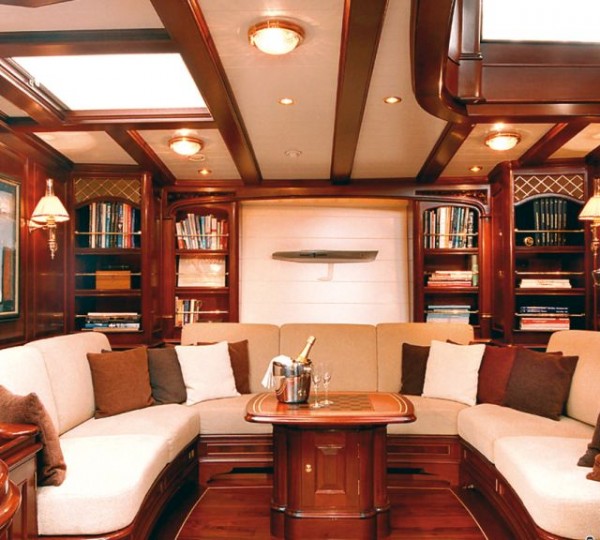 Yacht MARIA CATTIVA, Royal Huisman | CHARTERWORLD Luxury Superyacht ...