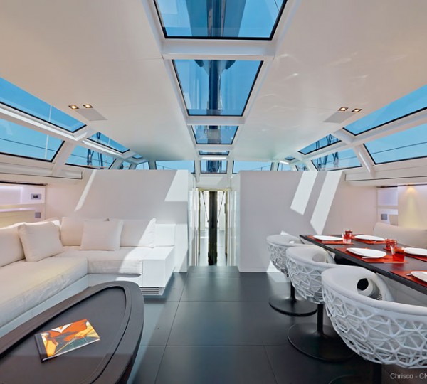 Yacht CHRISCO, Construction Navale Bordeaux (Cnb) | CHARTERWORLD Luxury ...