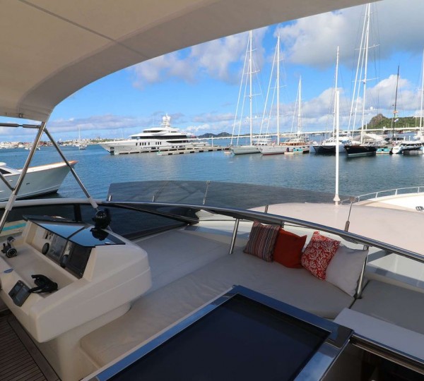 ECLIPSE Yacht Charter Details, Couach | CHARTERWORLD Luxury Superyachts