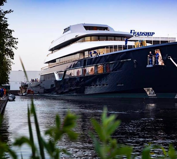 Yacht Feadship Project 700, Feadship | CHARTERWORLD Luxury Superyacht ...