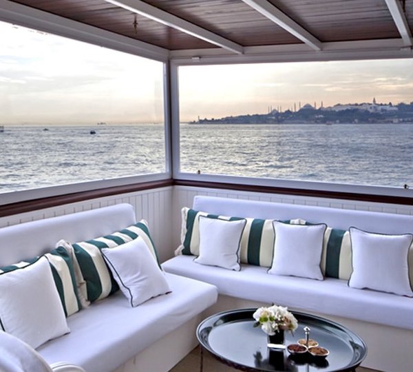 HALAS Yacht Charter Details, Fairfield Shipping Co | CHARTERWORLD ...
