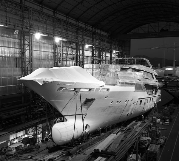 Yacht AJ, Benetti | CHARTERWORLD Luxury Superyacht Charters