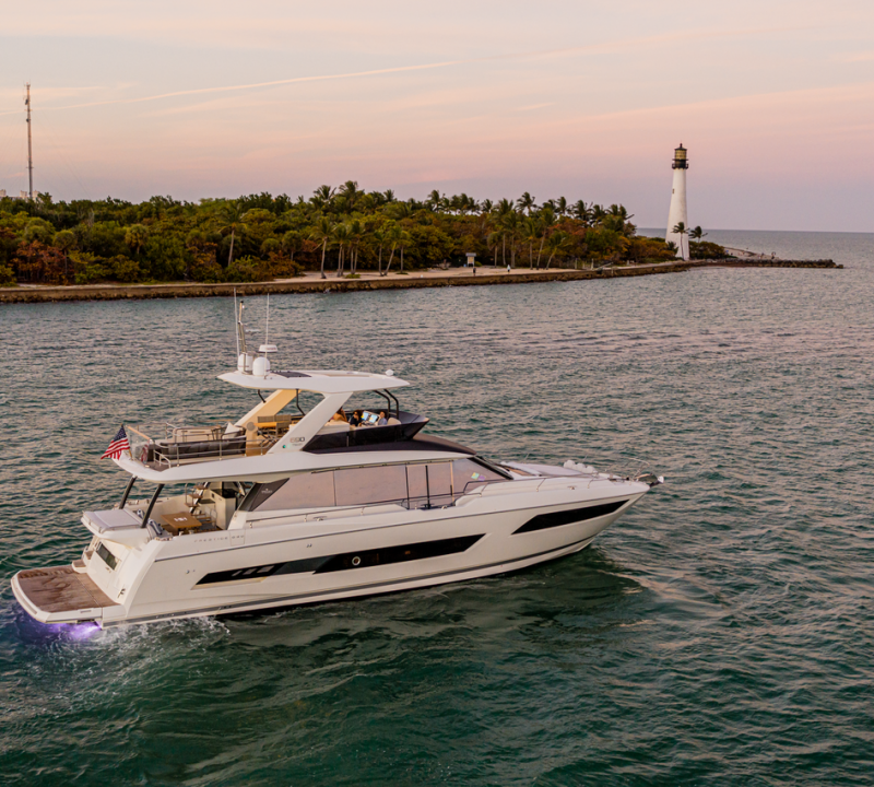 PRESTIGE 690 Yacht Charter Details, Prestige Yachts | CHARTERWORLD ...
