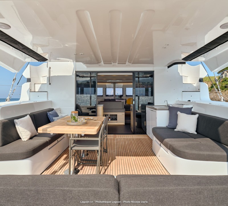 JEWEL Yacht Charter Details, Lagoon 51 | CHARTERWORLD Luxury Superyachts