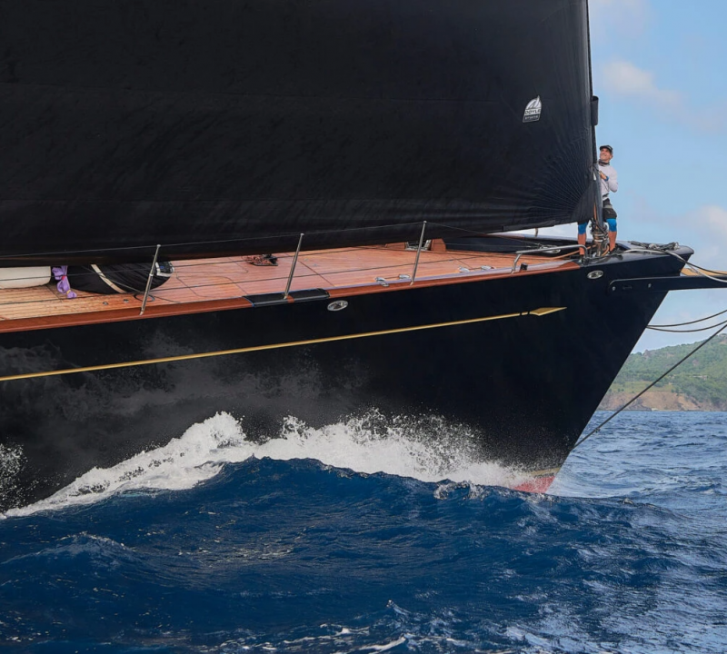 Vitters | CHARTERWORLD Luxury Yachts For Charter
