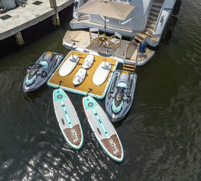 BEACHFRONT II Yacht Charter Details, Princess | CHARTERWORLD Luxury ...
