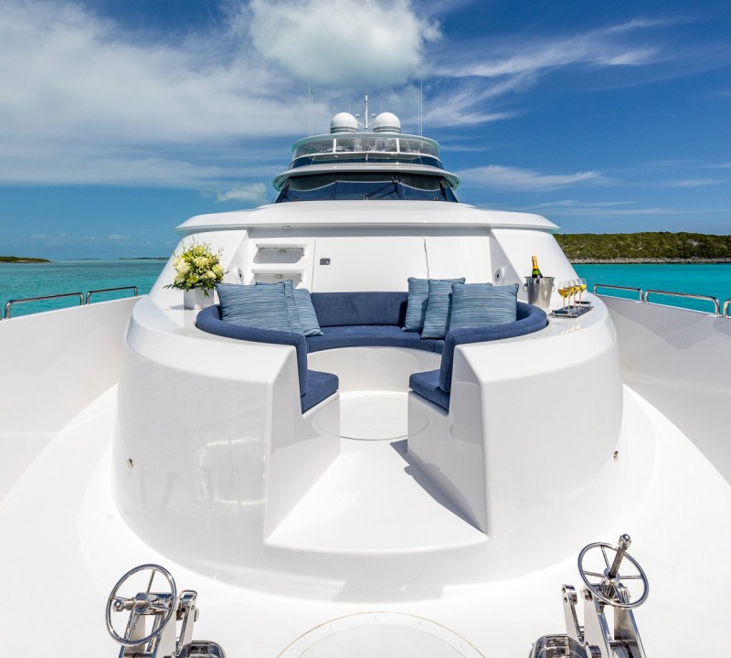 NO SHORTCUTS Yacht Charter Details, Westport | CHARTERWORLD Luxury ...