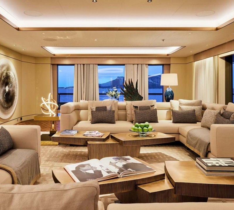 Yacht RENAISSANCE, Freire | CHARTERWORLD Luxury Superyacht Charters