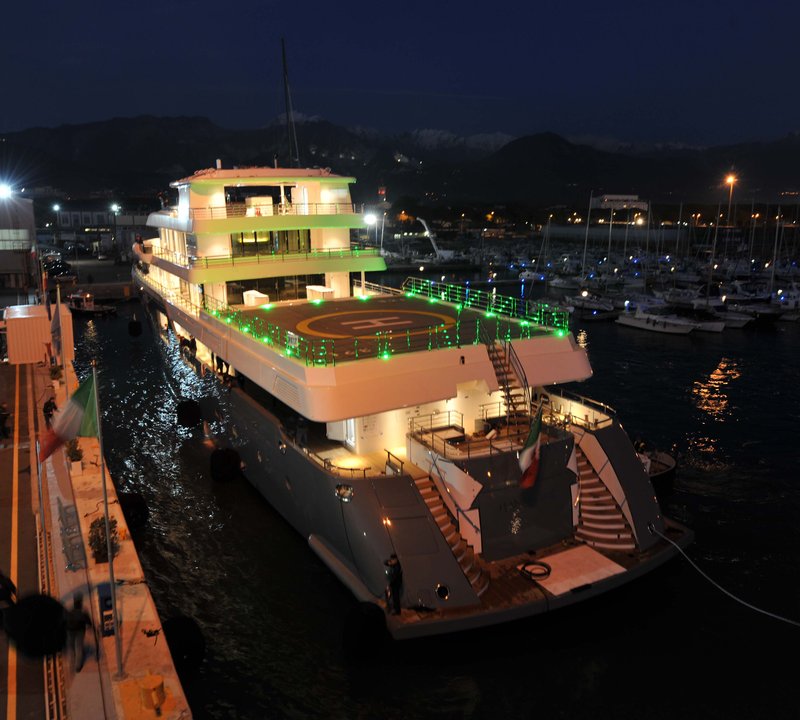 73M CUSTOM EXPLORER SUPERYACHT Yacht Charter Details, Admiral - NCA ...