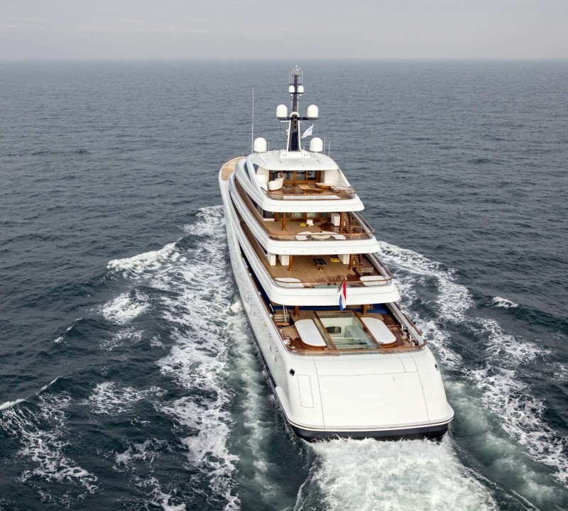 The Largest Top 100 Private Luxury Charter Yachts & Superyachts in the ...
