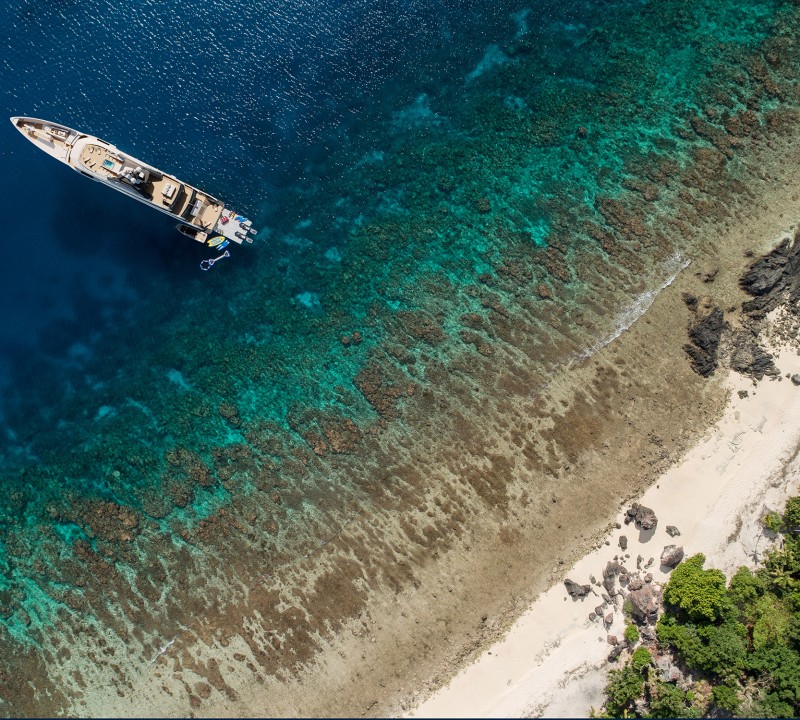 Yacht KHALIDAH, Amels | CHARTERWORLD Luxury Superyacht Charters