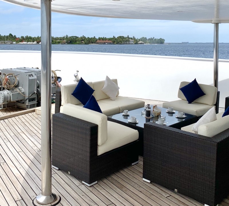 EMRYS Yacht Charter Details, Sunseeker | CHARTERWORLD Luxury Superyachts