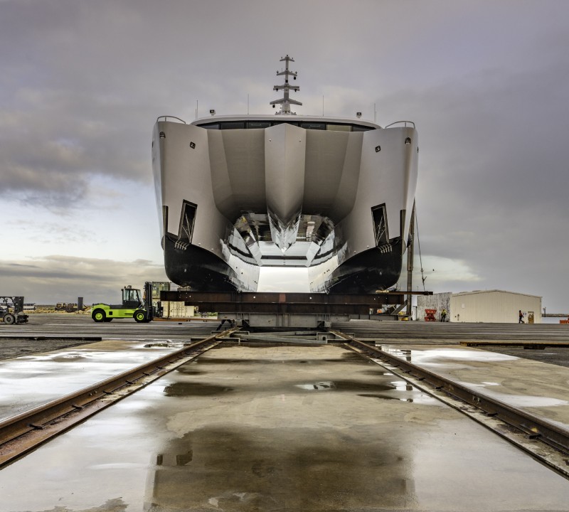 Yacht CHARLEY 2, Echo Yachts | CHARTERWORLD Luxury Superyacht Charters