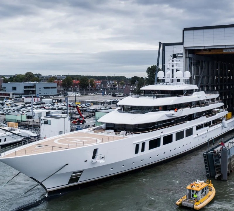 Yacht M/Y INFINITY, Oceanco | CHARTERWORLD Luxury Superyacht Charters