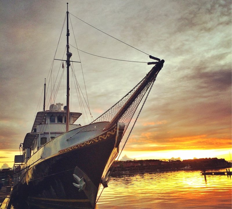 KALIZMA Yacht Charter Details, Ramage & Ferguson | CHARTERWORLD Luxury ...