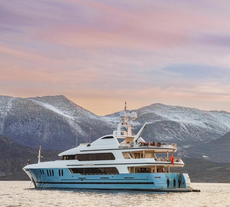 Yacht LADY CHEBUCTO, Ferguson Industries | CHARTERWORLD Luxury ...