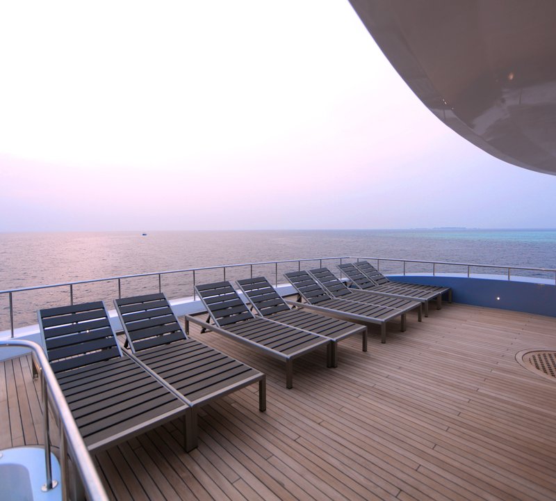 SEAREX Yacht Charter Details, T.A. Maldives | CHARTERWORLD Luxury ...