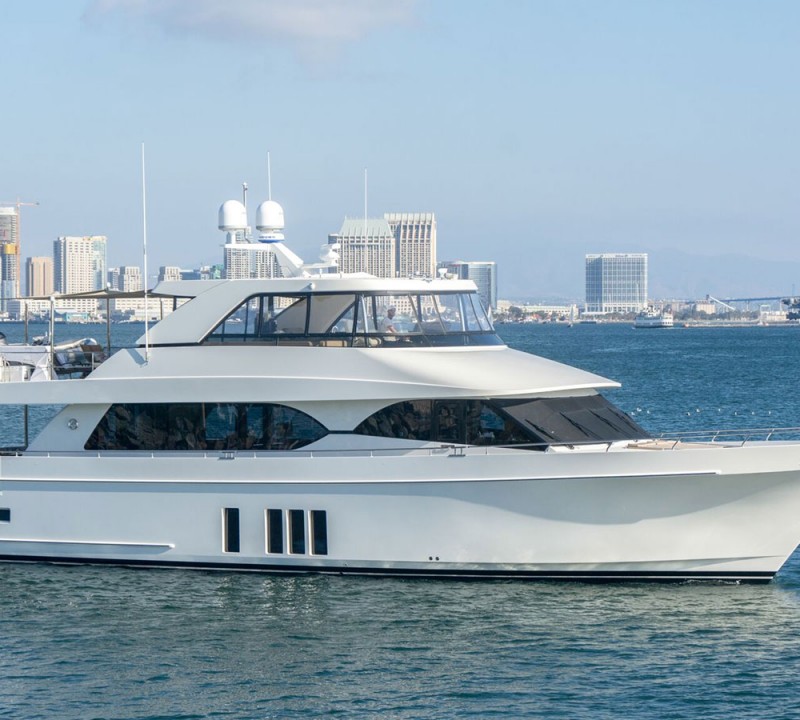Yacht OCEAN ALEXANDER 35R , Ocean Alexander | CHARTERWORLD Luxury ...