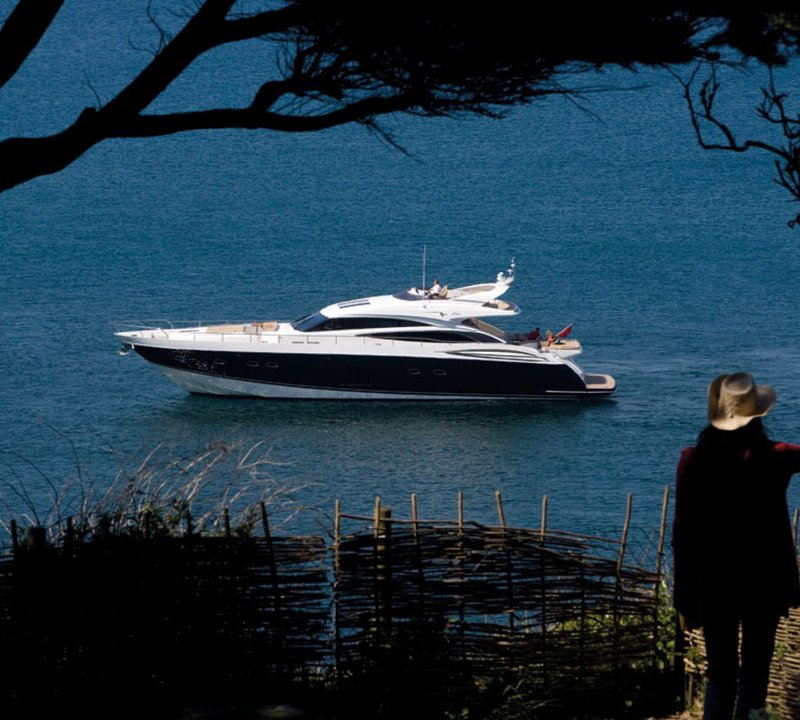 Princess V85 Yacht Charter Details, Motor Yacht | CHARTERWORLD Luxury ...