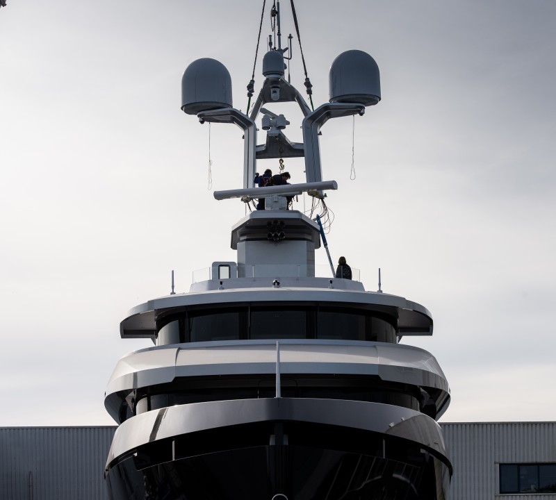 Yacht SHINKAI, Feadship | CHARTERWORLD Luxury Superyacht Charters