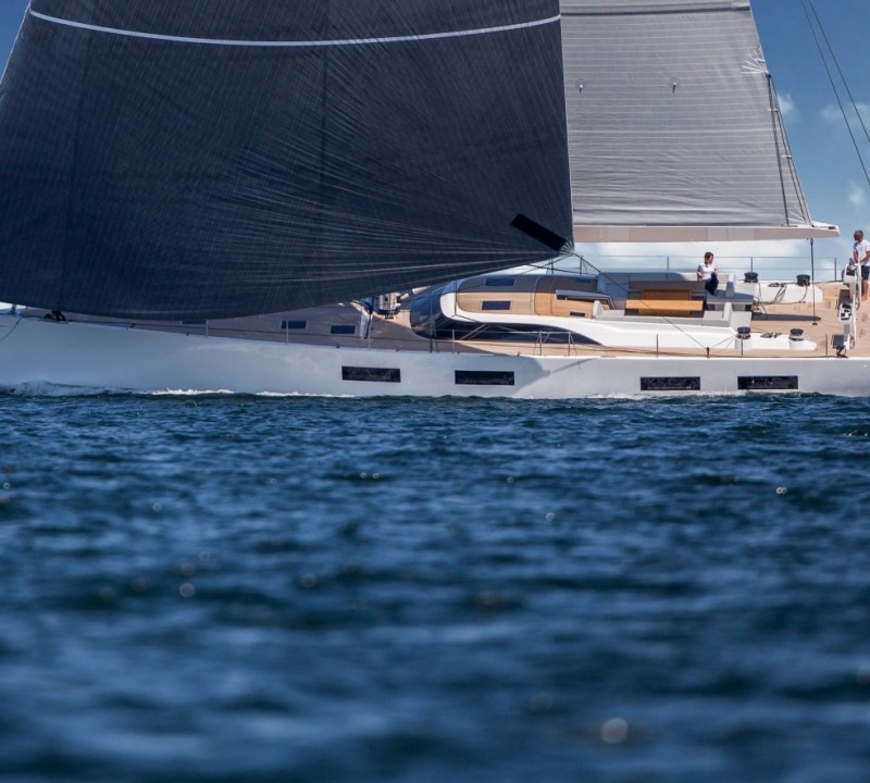 Yacht ALITHIA, Solaris 80RS | CHARTERWORLD Luxury Superyacht Charters