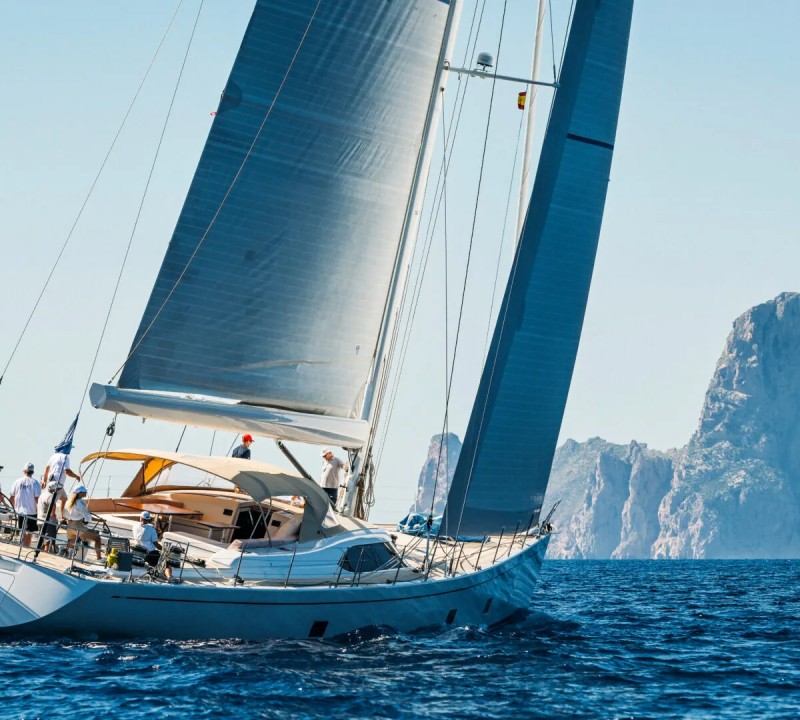 STARFALL Yacht Charter Details, Southern Wind Shipyard | CHARTERWORLD ...