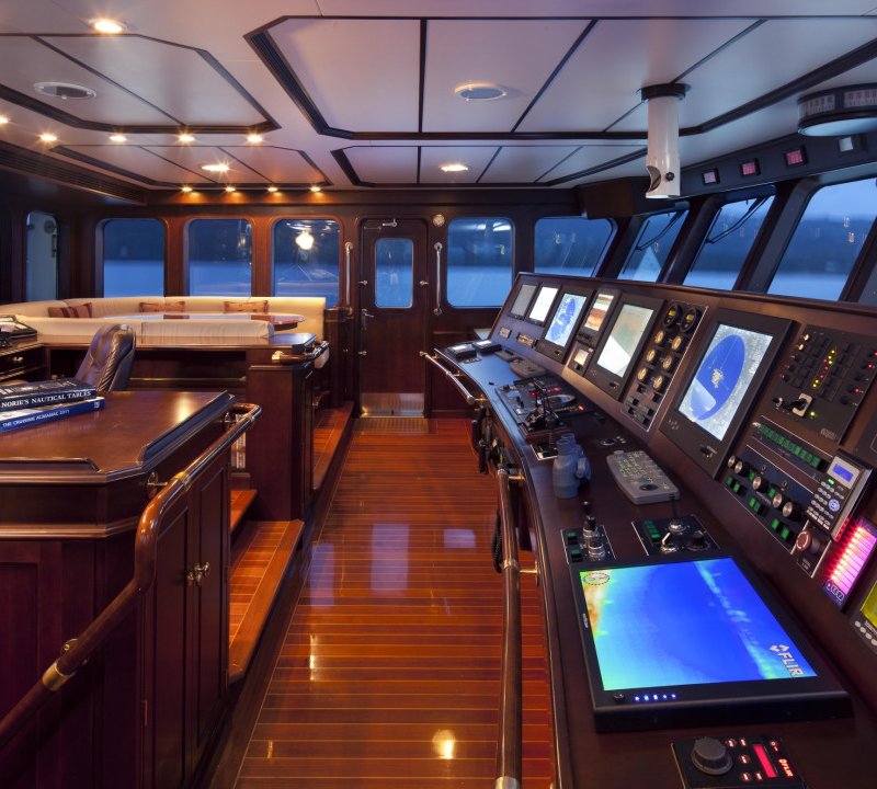 Wheelhouse Image Gallery – Luxury Yacht Browser | by CHARTERWORLD ...