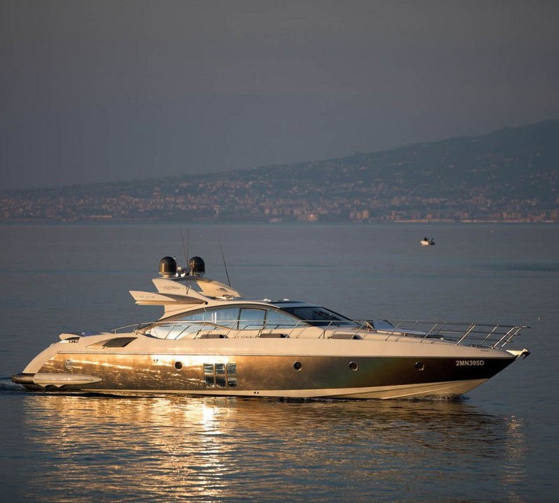 ZEUS Yacht Charter Details, Azimut | CHARTERWORLD Luxury Superyachts