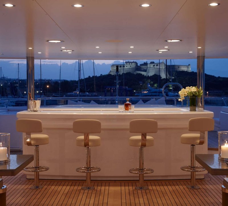 54m CUSTOM SUPERYACHT Yacht Charter Details, Feadship | CHARTERWORLD ...