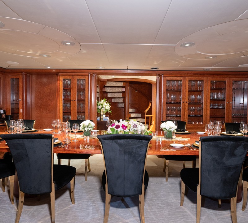 Main Saloon Image Gallery – Luxury Yacht Browser | by CHARTERWORLD ...