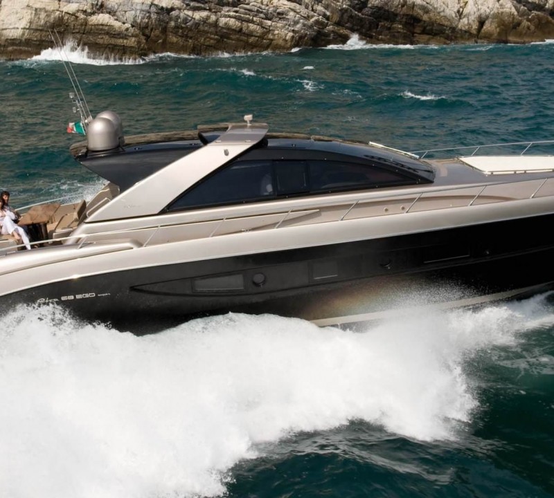 New 122’ Mythos Motor Yacht SOL – Riva’s First Aluminium and Largest ...