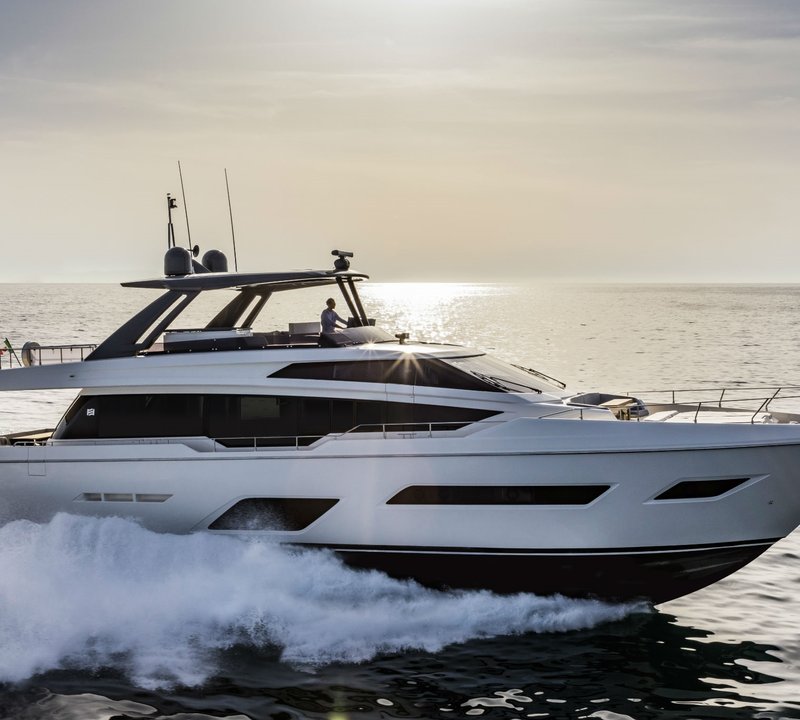 Yacht EPIC, Ferretti | CHARTERWORLD Luxury Superyacht Charters
