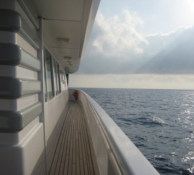 NORTHERN CROSS Yacht Charter Details, Marineteknik | CHARTERWORLD ...
