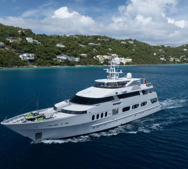 Feadship ‘Project 816’ superyacht launches in Amsterdam — Yacht Charter ...