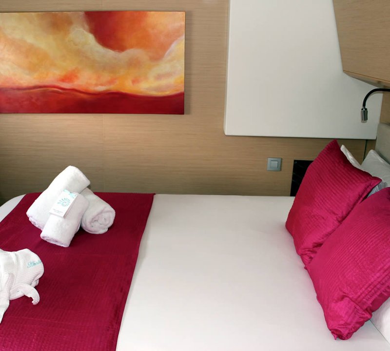 Avalon Yacht Charter Details, Lagoon 620 Luxury Catamaran ...