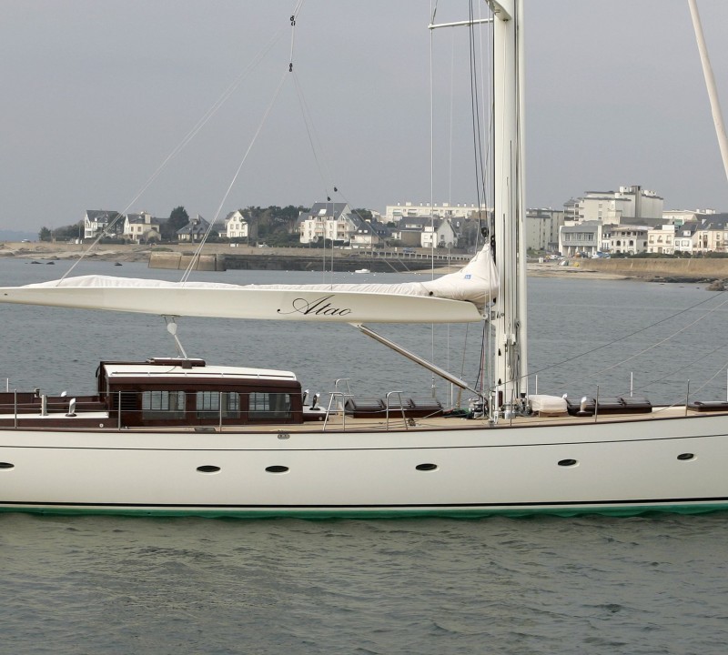 Yacht ATAO, JFA | CHARTERWORLD Luxury Superyacht Charters