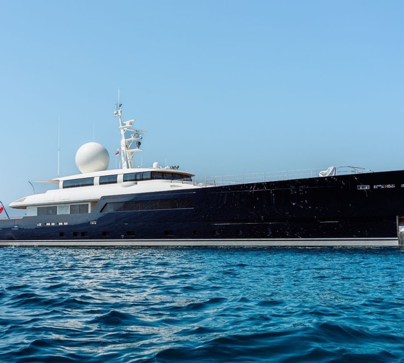 GALILEO Yacht Charter Details, Picchiotti Vitruvius Superyacht ...