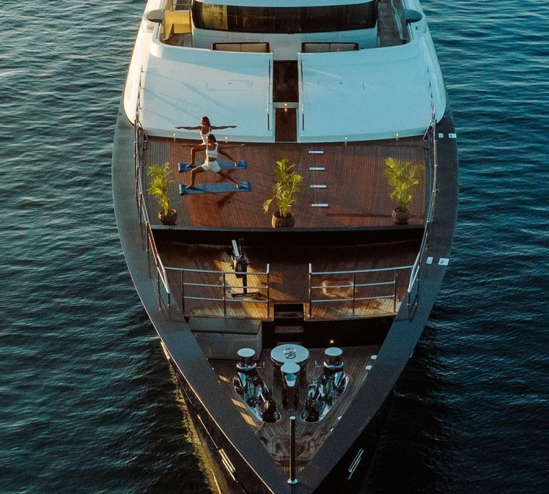 GALILEO Yacht Charter Details, Picchiotti Vitruvius Superyacht ...