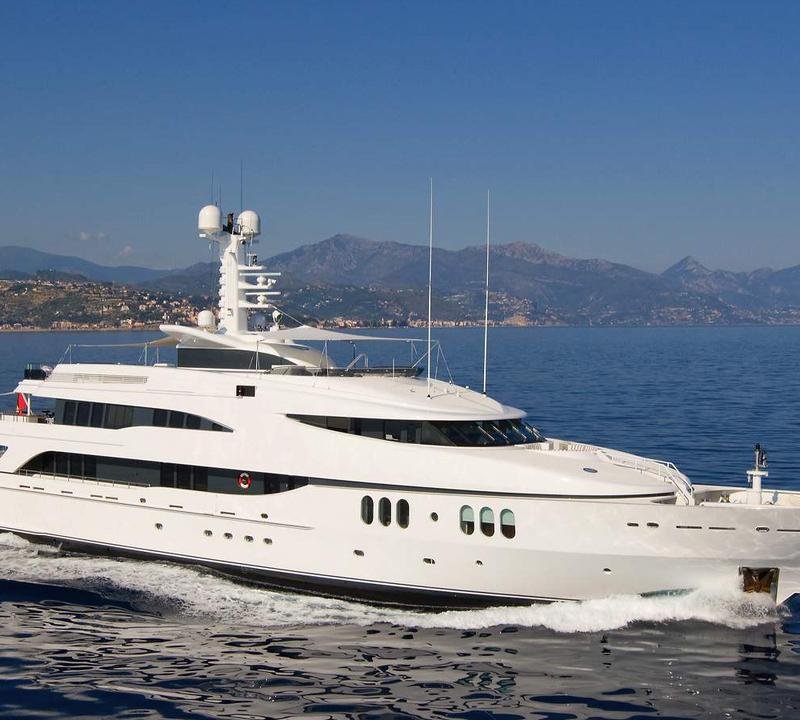 Diamond Image Gallery – Luxury Yacht Browser | by CHARTERWORLD ...