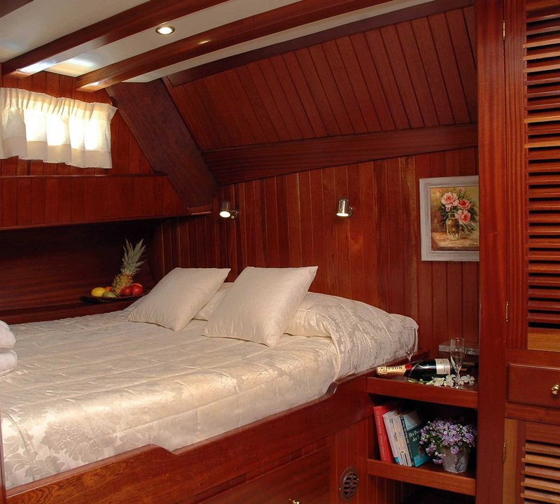 Double Cabin Image Gallery - Double Cabin - Double Cabin – Luxury Yacht ...