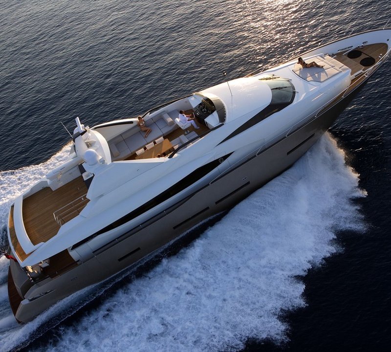 QUANTUM Yacht Charter Details, PERI YACHTS | CHARTERWORLD Luxury ...