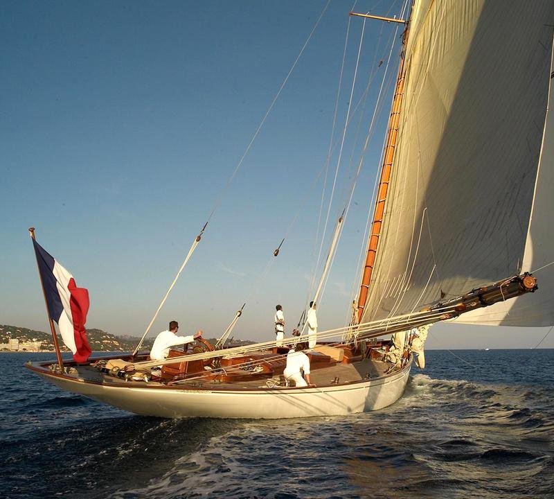 MOONBEAM IV Yacht Charter Details, William Fife & Son | CHARTERWORLD ...