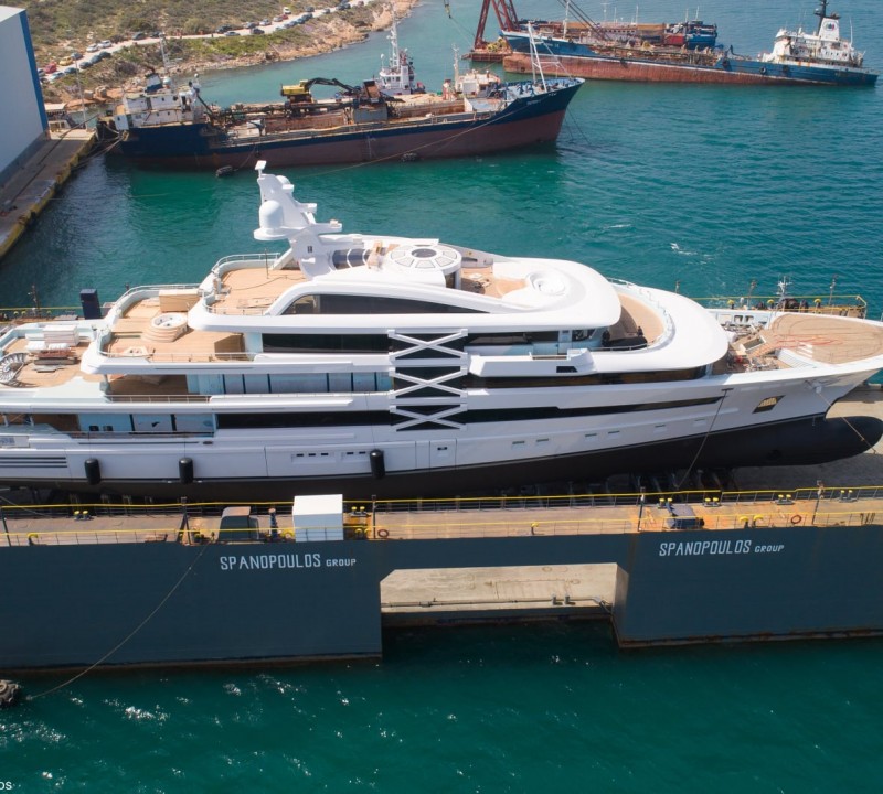 Yacht Project X, Golden Yachts | CHARTERWORLD Luxury Superyacht Charters
