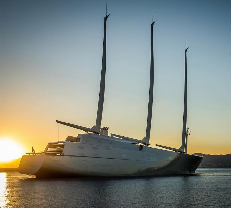 Luxury Sail Boats Over 100ft/30m in Length | CharterWorld Luxury ...