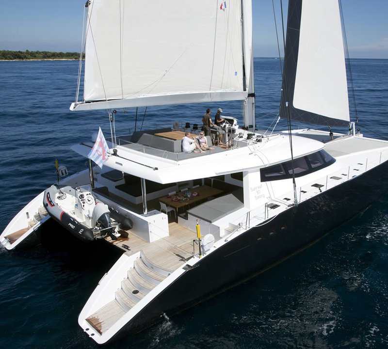 Catamaran Image Gallery - Sailing catamaran levante twin cabin - Guest ...