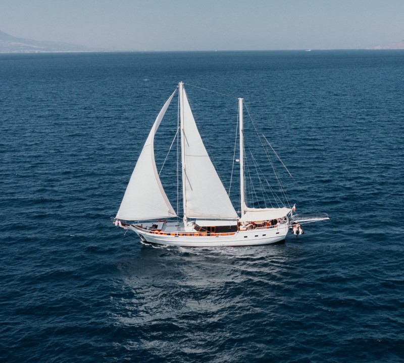 RHEA Yacht Charter Details, Nyborg | CHARTERWORLD Luxury Superyachts
